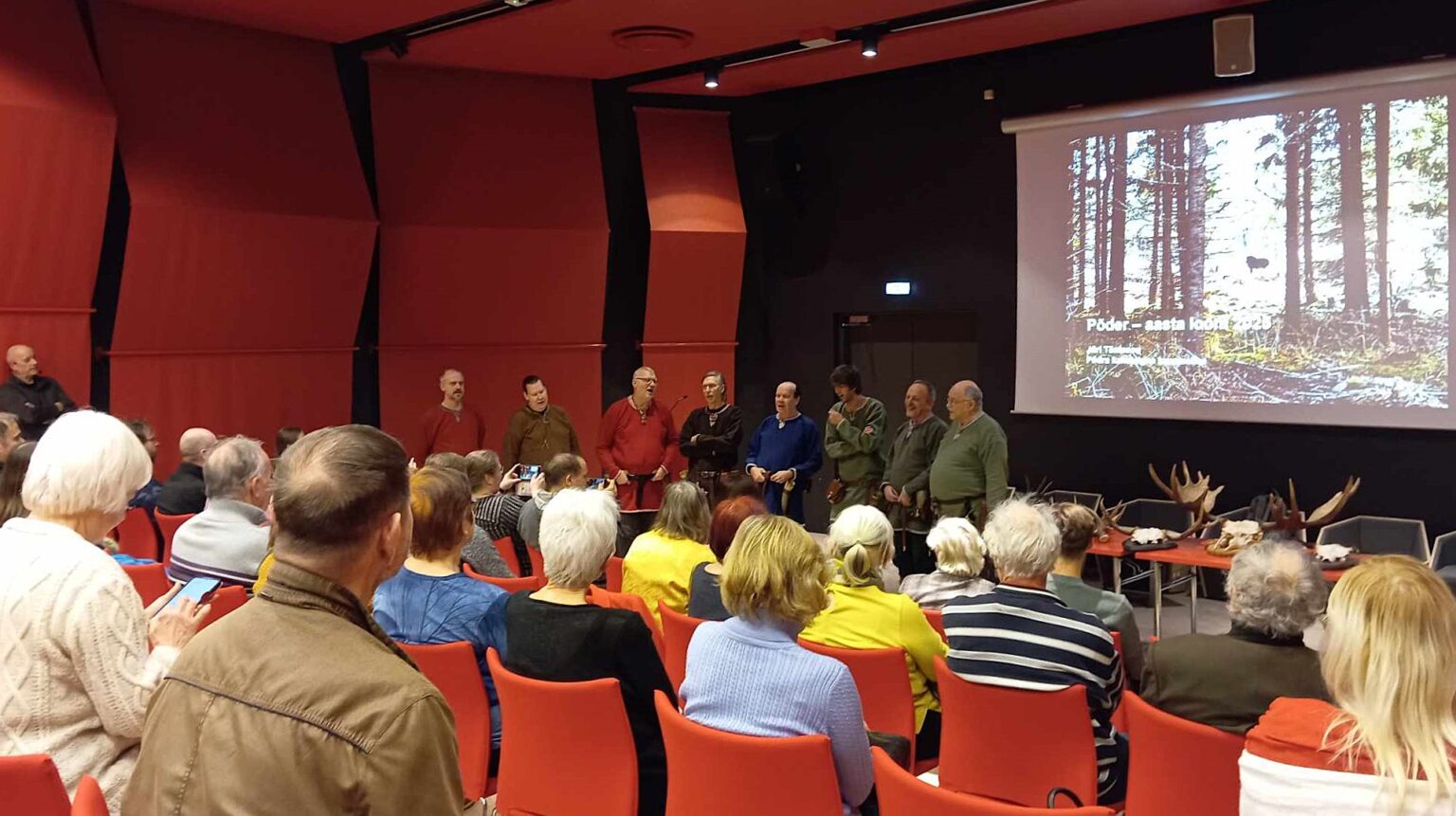 Eesti aasta loom 2025 on põder! - Tallinn Zoo